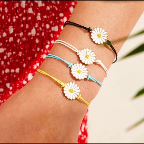 Jewelry | New Dainty Daisy Flower | Poshmark